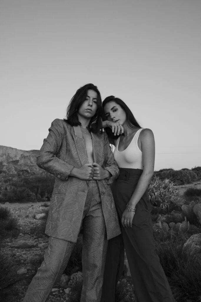 Giolì & Assia - 1883 Magazine