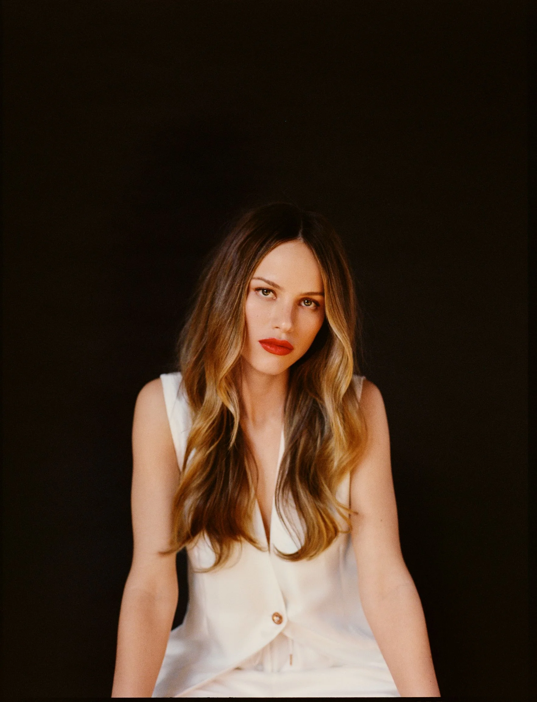Halston Sage - 1883 Magazine