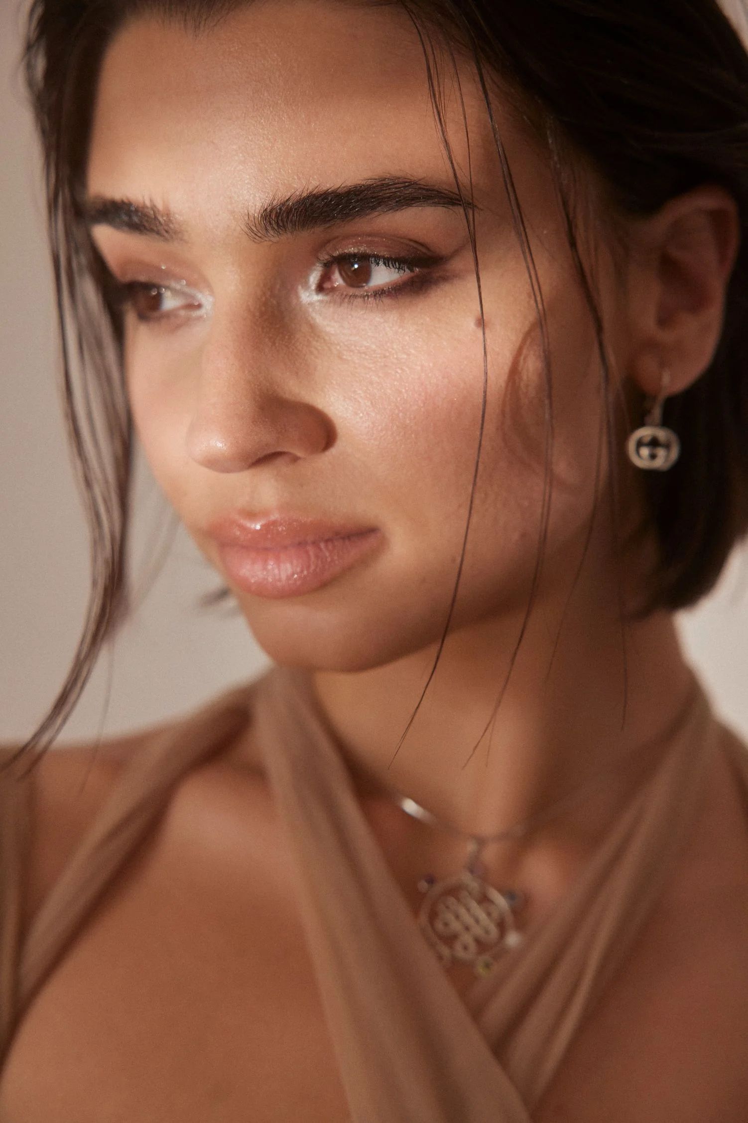 Valentina Serenity 1883 Magazine